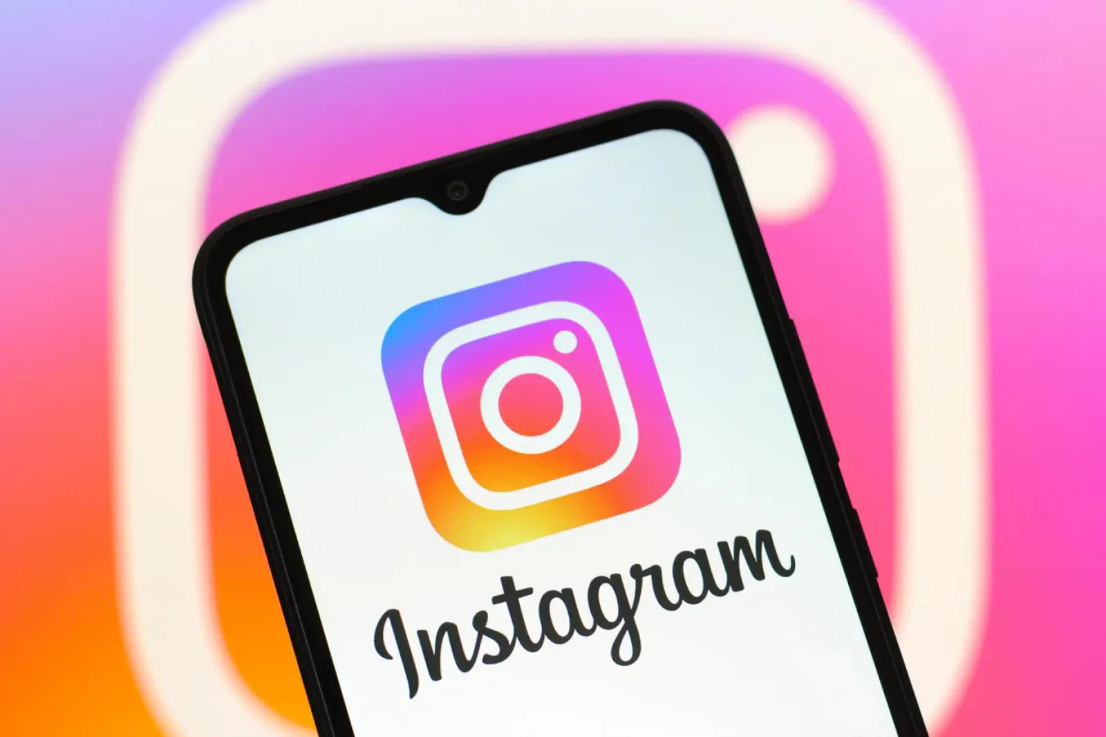 Instagram Data Breach Alert: Details of 17.5 Million Accounts Allegedly ...